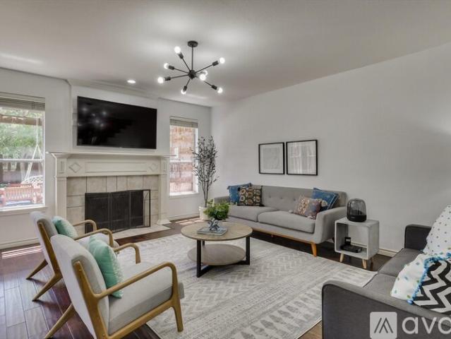 5 BR, 3 BA Apartment 2800 Cherry Spring Ct, Plano, TX 75025
