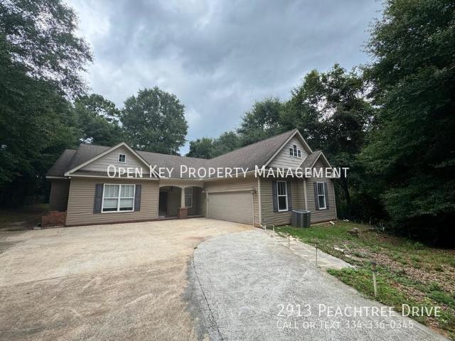 5 BR, 3 BA Apartment 2913 Peachtree Drive, Dothan, AL 36303