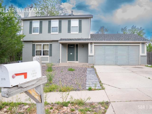 5 BR, 3 BA Apartment 2115 Rimwood Drive, Colorado Springs, CO 80918