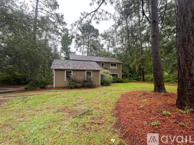 5 BR, 3 BA Apartment 214 Oakleaf Dr, Statesboro, GA 30458