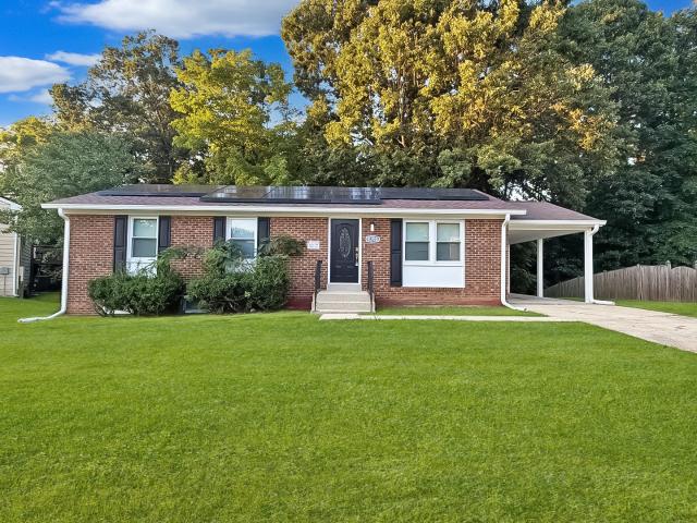 5 BR, 3 BA Apartment 2302 Old Fort Hills Dr, Fort Washington, MD 20744