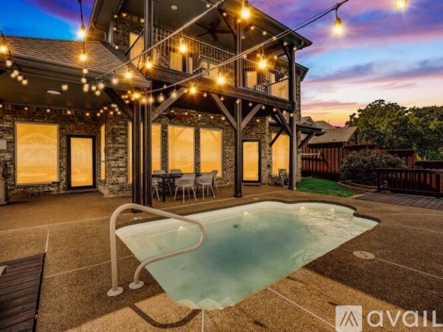 5 BR, 3 BA Apartment 2305 Clearview Ct, Lewisville, TX 75057