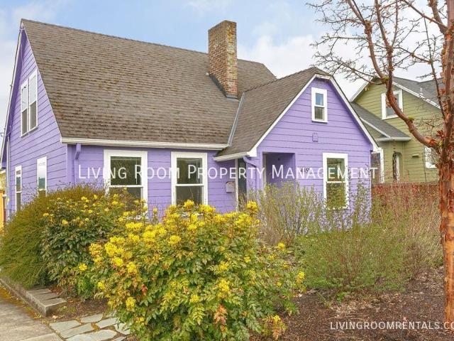 5 BR, 3 BA Apartment 4451 SE 29th Ave, Portland, OR 97202