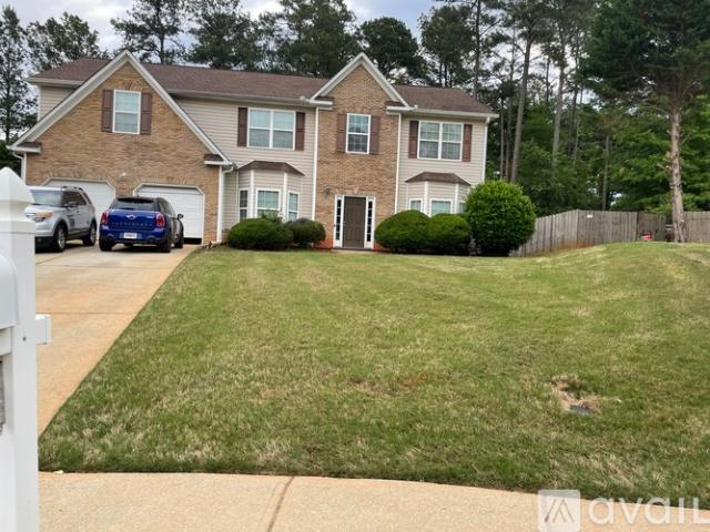 5 BR, 3 BA Apartment 6168 Zealand Place, Douglasville, GA 30135
