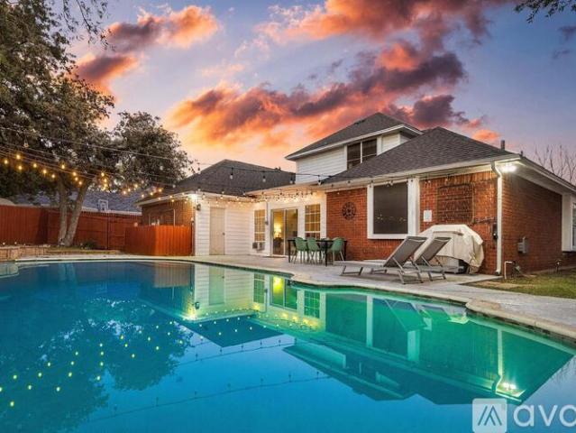5 BR, 3 BA Apartment 7701 Ridgeway Ct, North Richland Hills, TX 76182