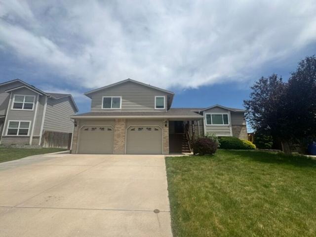 5 BR, 3 BA Apartment 803 Foxwood Drive, Colorado Springs, CO 80911