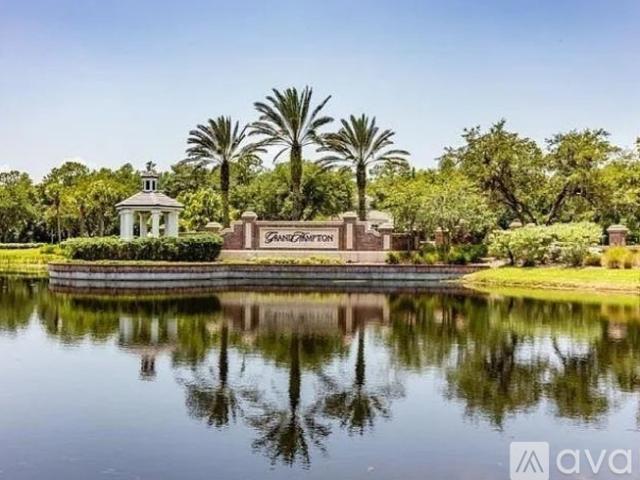 5 BR, 3 BA Apartment 8314 Windsor Bluff Drive, Tampa, FL 33647