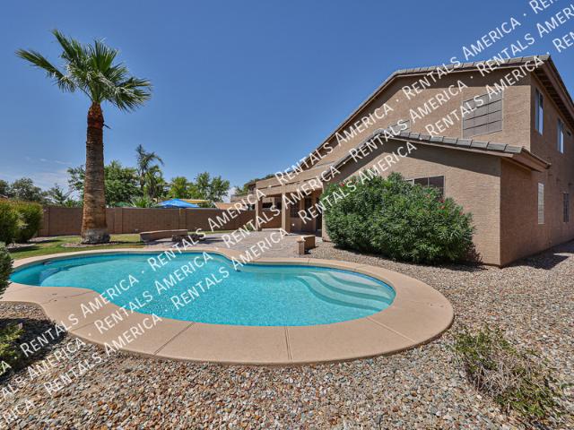 5 BR, 3 BA Apartment 9710 S 45th Ave, Laveen, AZ 85339