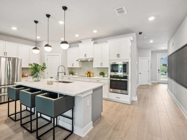 5 BR, 3 BA Apartment 936 Tullamore Lane Unit 1 21, Altamonte Springs, FL 32714
