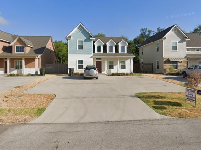 5 BR, 4.5 BA Apartment 112 Waverly Dr, Bryan, TX 77801