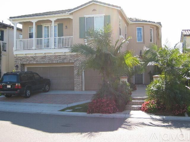 5 BR, 4.5 BA Apartment 13448 El Presidio Trail, San Diego, CA 92130