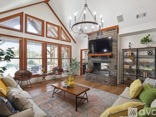 5 BR, 4.5 BA Apartment 204 Covey Ln, McKinney, TX 75071