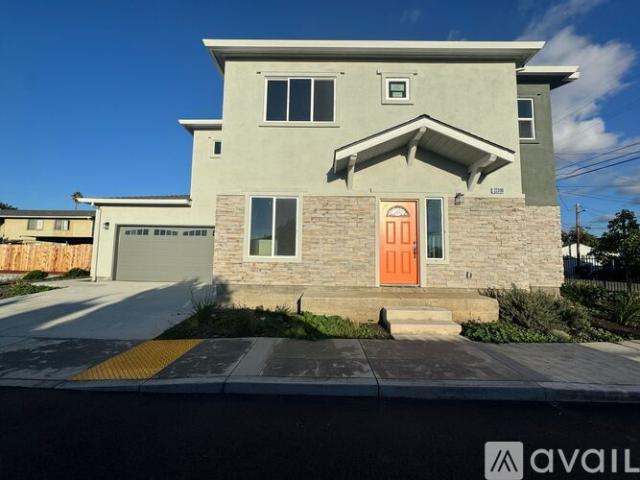 5 BR, 4.5 BA Apartment 22390 Salwan Pl, Hayward, CA 94541