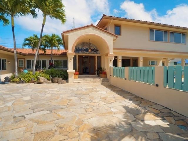 5 BR, 4.5 BA Apartment 238 Portlock Road, Honolulu, HI 96825