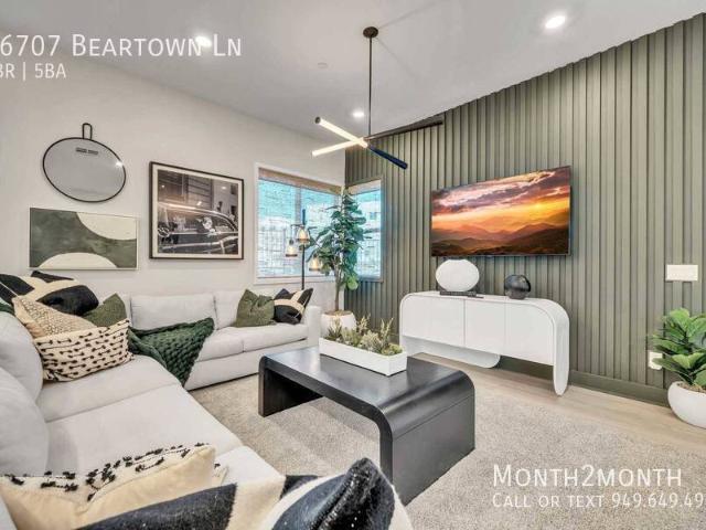 5 BR, 4.5 BA Apartment 26707 Beartown Ln, Valencia, CA 91381