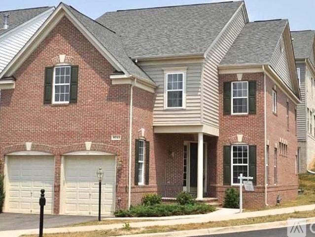 5 BR, 4.5 BA Apartment 9063 Galvin Lane, Lorton, VA 22079