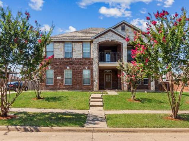 5 Br, 4 bath, Single Family 1739 Summerwood Ln