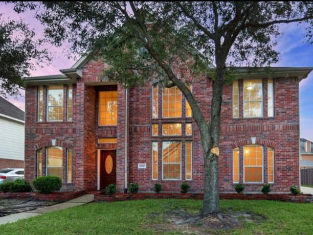 5 Br, 4 bath, Single Family 19927 Cypresswood Sq