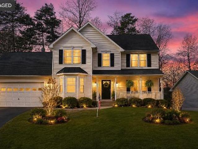 5 Br, 4 bath, Single Family 10122 Chesney Dr