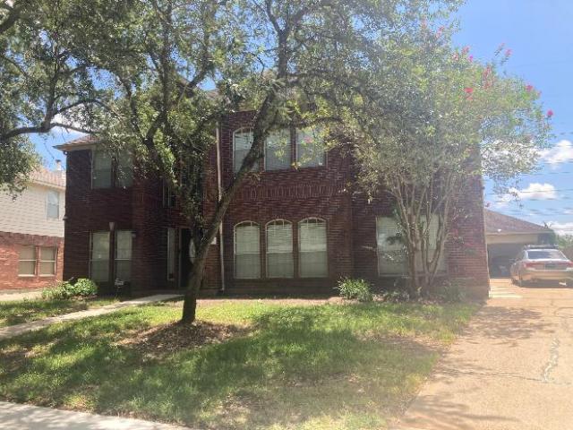 5 Br, 4 bath, Single Family 1039 Evandale Lane