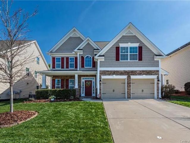 5 Br, 4 bath, Single Family 10702 Bere Island Dr