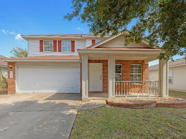 5 Br, 4 bath, Single Family 113 Matthew Dr