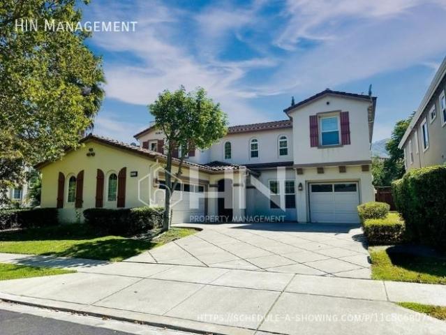5 Br, 4 bath, Single Family 1122 W Lagoon Rd