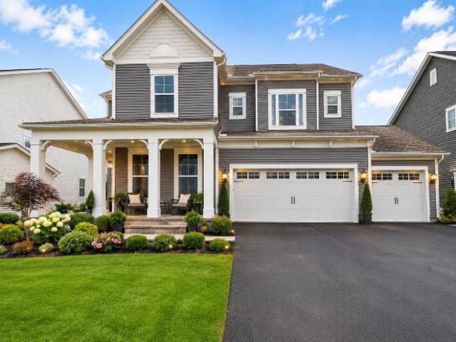 5 Br, 4 bath, Single Family 12343 Poplar Way