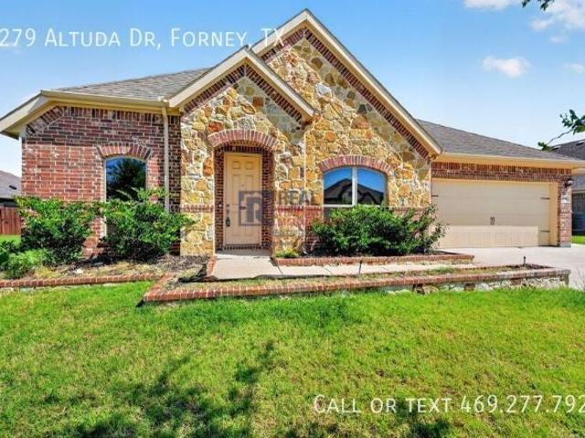 5 Br, 4 bath, Single Family 1279 Altuda Dr