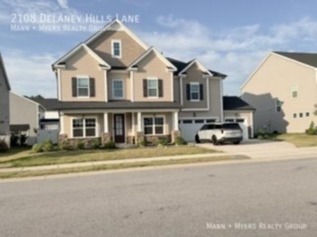 5 Br, 4 bath, Single Family 2108 Delaney Hills Ln