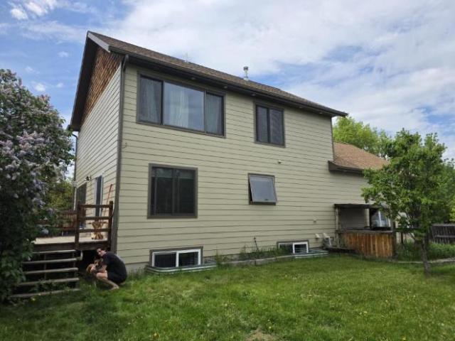5 Br, 4 bath, Single Family 224 Marilyn Ct