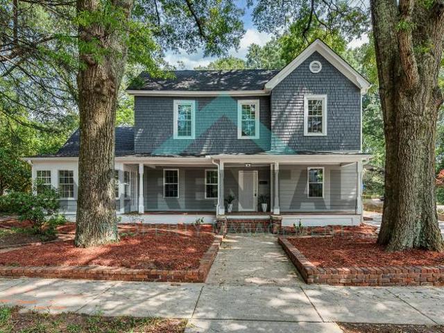 5 Br, 4 bath, Single Family 234 S Academy St