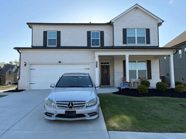 5 Br, 4 bath, Single Family 3477 Spruce Way SW