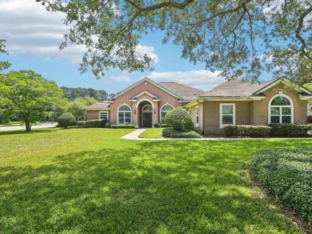 5 Br, 4 bath, Single Family 3735 Saltmeadow Court S