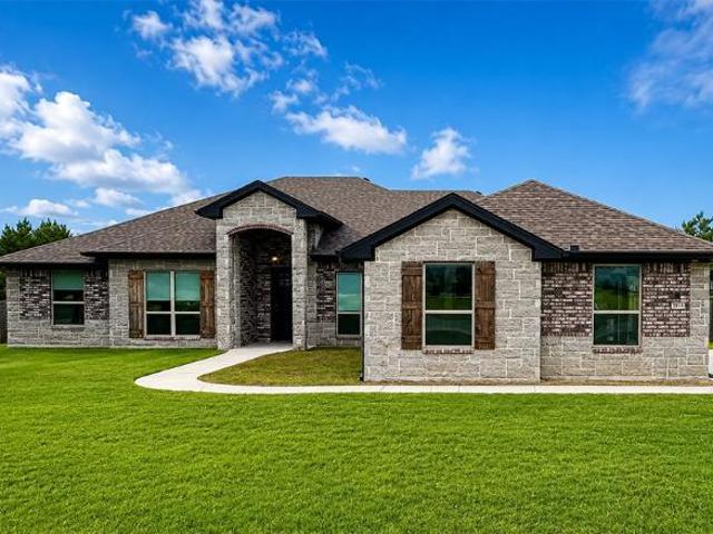 5 Br, 4 bath, Single Family 3914 Gracey Ln