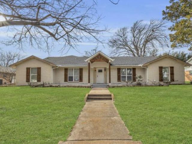 5 Br, 4 bath, Single Family 3105 Bouvier St