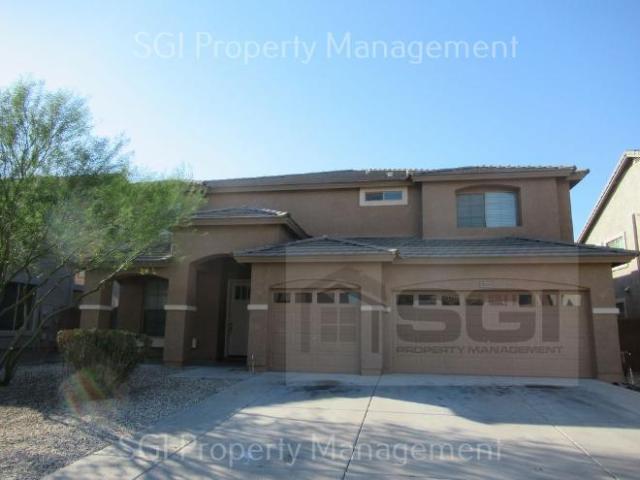 5 Br, 4 bath, Single Family 3123 W Pleasant Ln