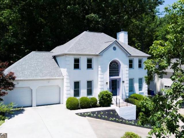 5 Br, 4 bath, Single Family 4217 N Mountain Rd NE