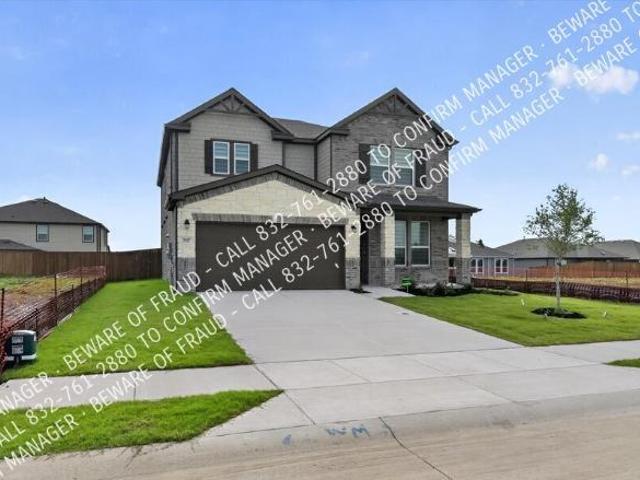 5 Br, 4 bath, Single Family 707 Windhaven Drive