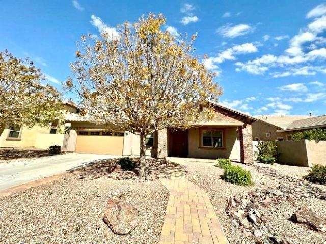 5 Br, 4 bath, Single Family 722 E Sipapu Dr
