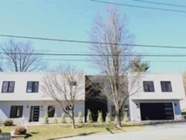5 Br, 4 bath, Single Family 8618 Jones Mill Rd