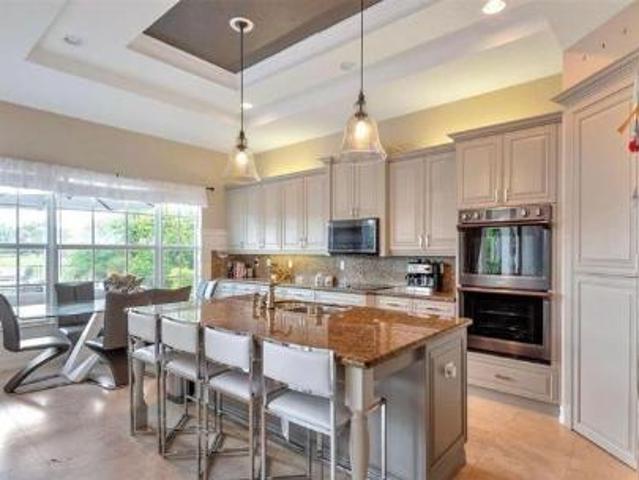 5 Br, 4 bath, Single Family 8158 NW 124th Terrace