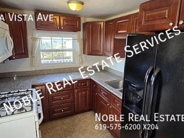 5 Br, 4 bath, Single Family 9260 Mesa Vista Ave
