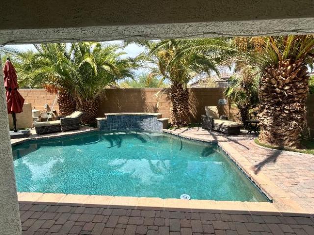 5 Br, 4 bath, Single Family 9278 W Black Hill Rd