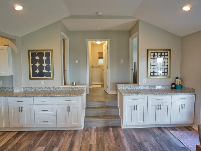 5 BR, 4 BA Apartment 1288 County Road 297, Sargent, TX 77414