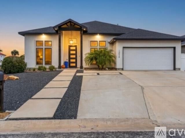 5 BR, 4 BA Apartment 13538 Catamaran Dr, Corpus Christi, TX 78418