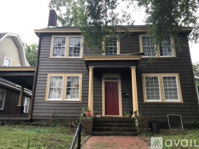 5 BR, 4 BA Apartment 203 West Trinity Avenue, Durham, NC 27701