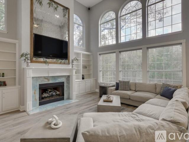 5 BR, 4 BA Apartment 2010 Indian Trail, Rowlett, TX 75088