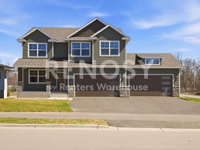 5 BR, 4 BA Apartment 2164, Roseville, MN 55113