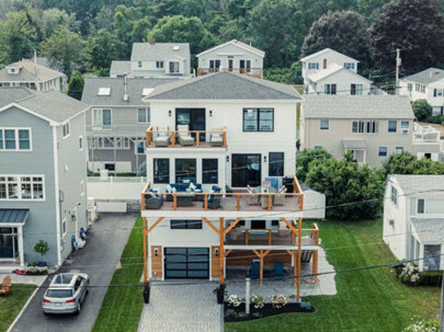 5 BR, 4 BA Apartment 23 Kerry Rd, York, ME 03909